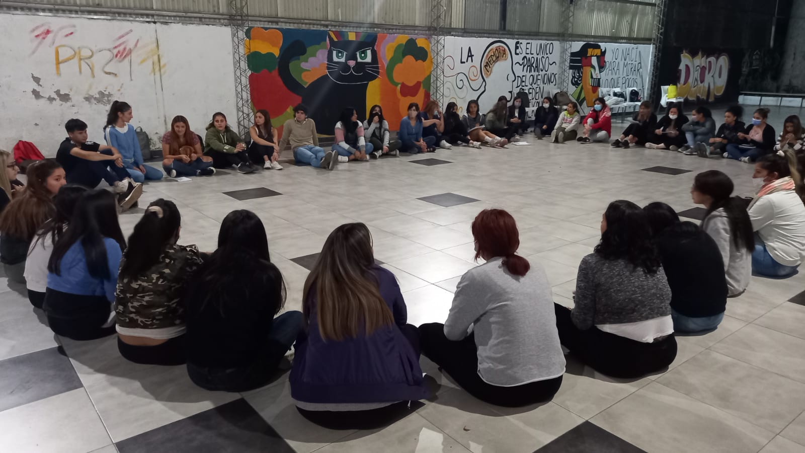 Instituto Decroly – Instituto Decroly. Educación Superior y Secundaria