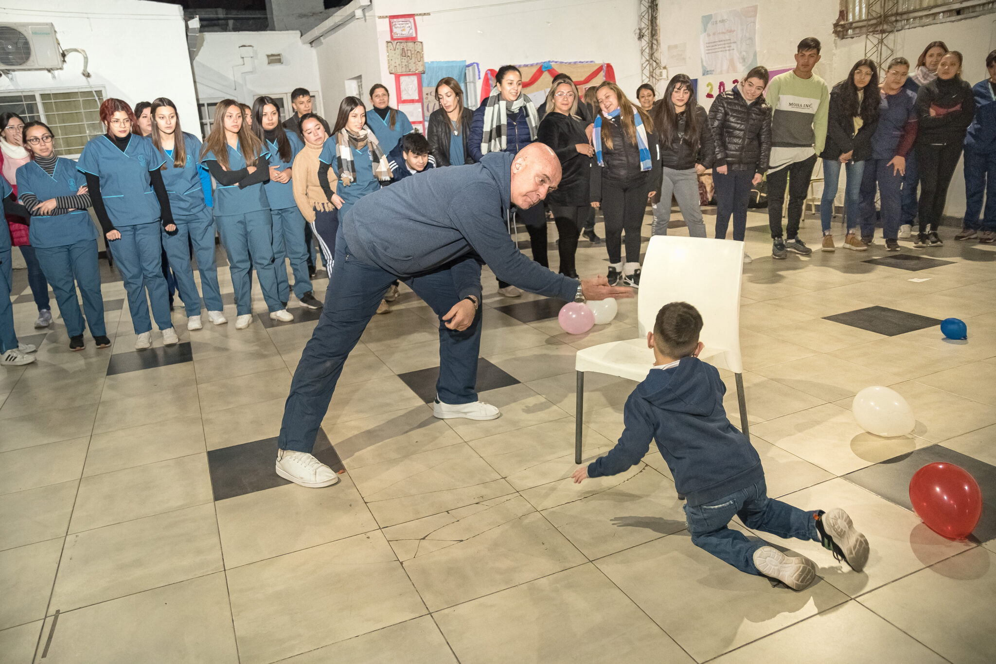 Instituto Decroly – Instituto Decroly. Educación Superior y Secundaria